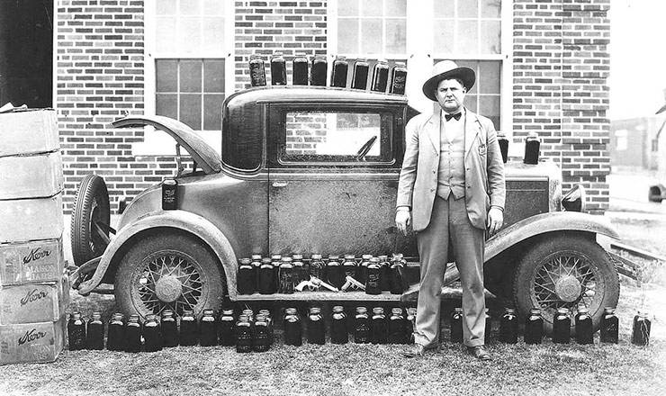 Runnin’ Moonshine: How Real Racing Began; The Birth of NASCAR - TOP HOT ...