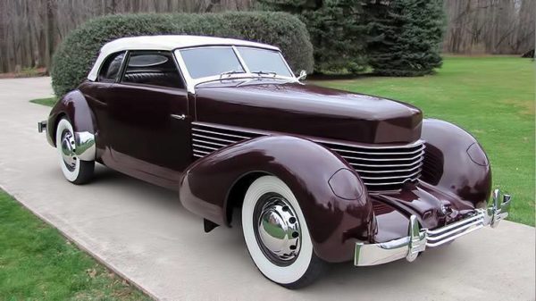 1936 Cord 810: Desirable Coffin-Nosed Cruiser - TOP HOT CARS